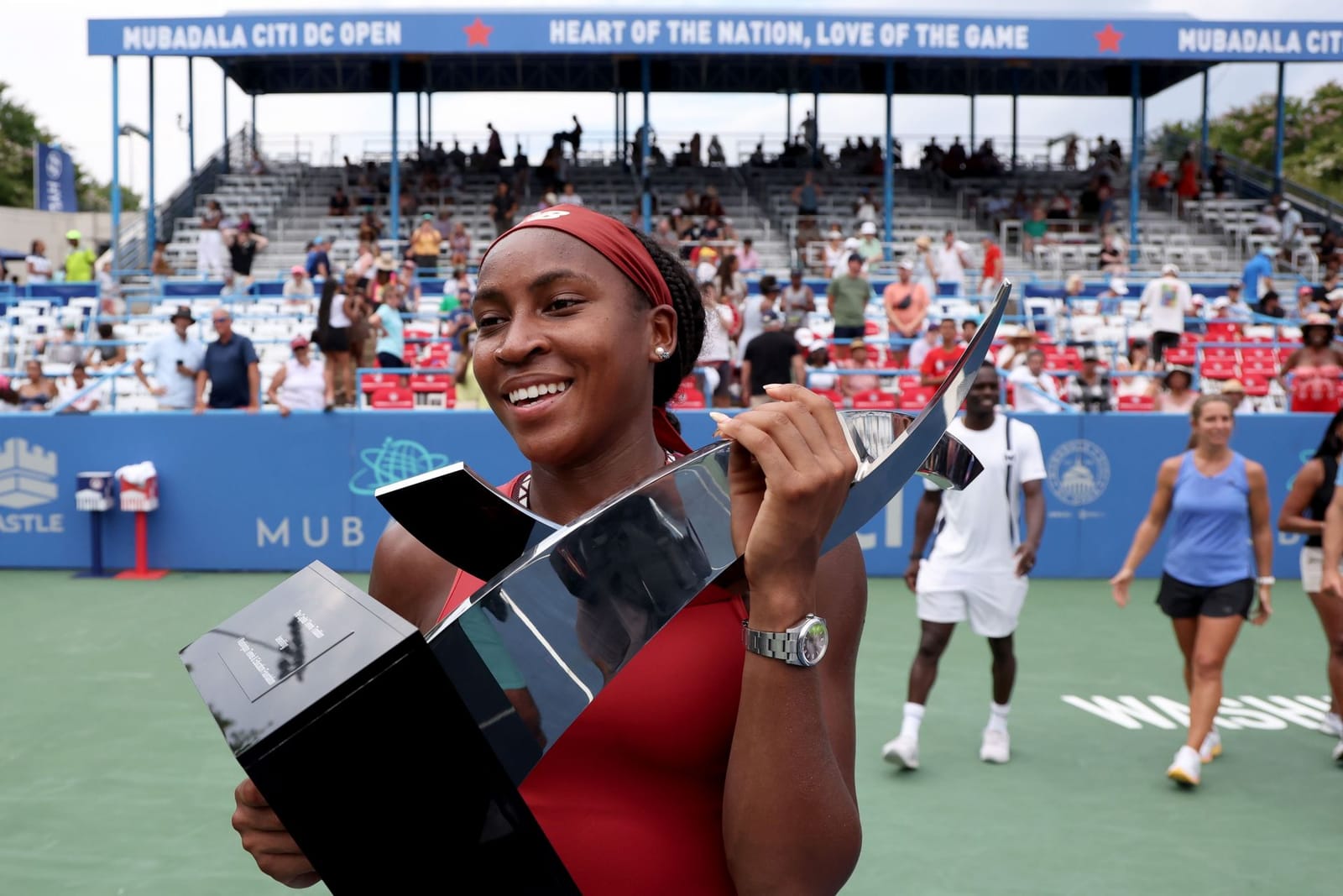 Coco Gauff: "She looked more relaxed" - Chris Evert approves Coco Gauff's decision to continue ...