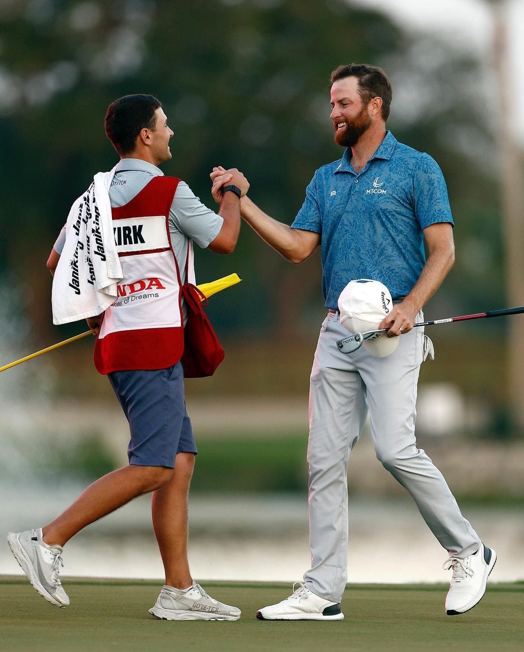 Who is Chris Kirk's caddie? Meet Michael Cromie