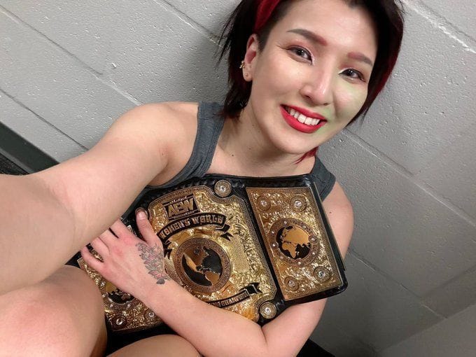 AEW: Hikaru Shida sends a message after winning the women's title on AEW Dynamite 200