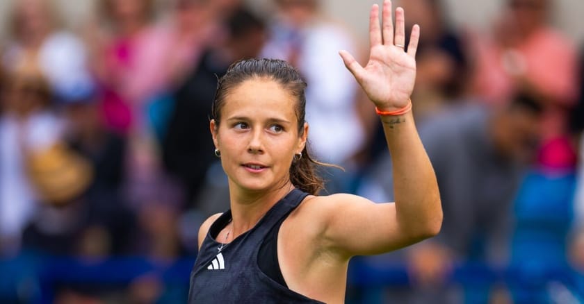 "Love you more than I could imagine" - Daria Kasatkina gushes over girlfriend Natalia Zabiiako ...