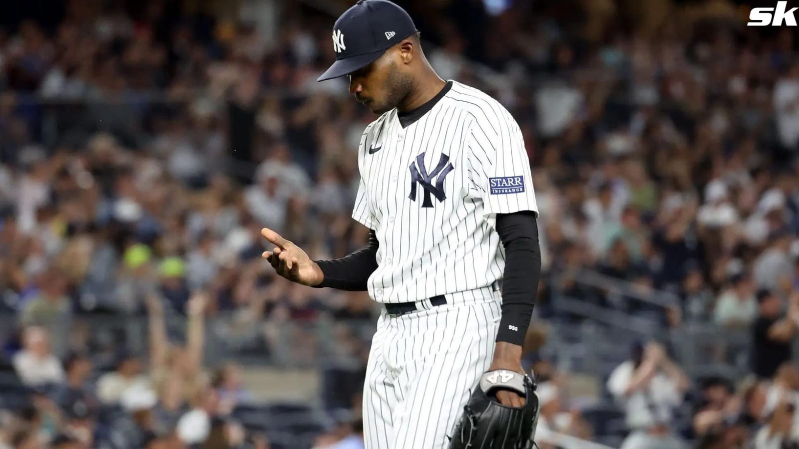 New York Yankees: New York Yankees fans overjoyed as team scores 7 runs in win vs Rays: "Gonna ...