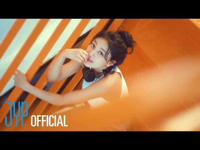 "she is art. she is everything": Fans cannot get enough as Twice's ...