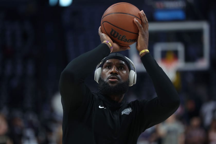 Billionaire LeBron James preaches importance of hydration while ...