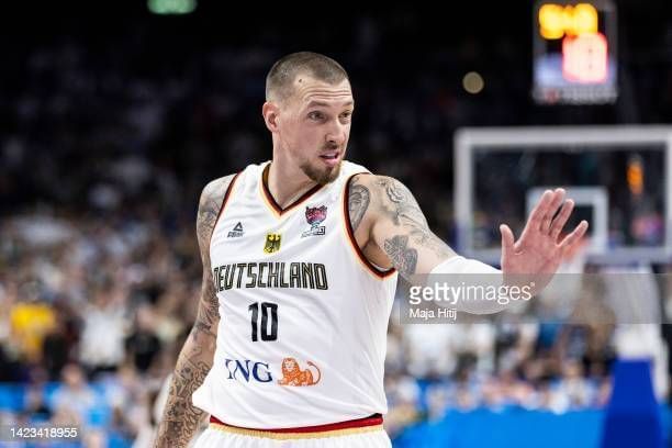 What country does Daniel Theis play for?
