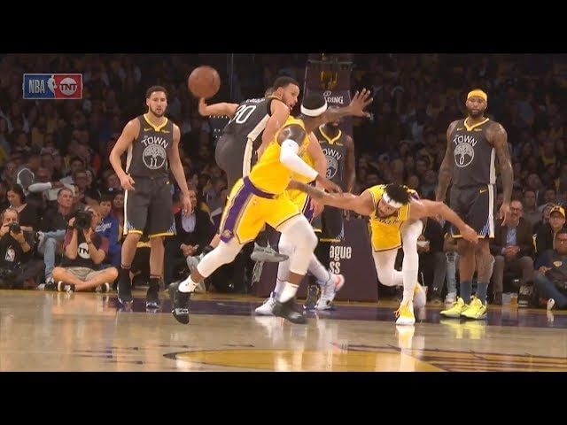 Top 5 popular “touchdown passes” by NBA players