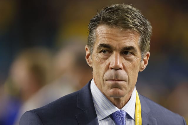 College GameDay: Why did Chris Fowler leave 'College GameDay ...