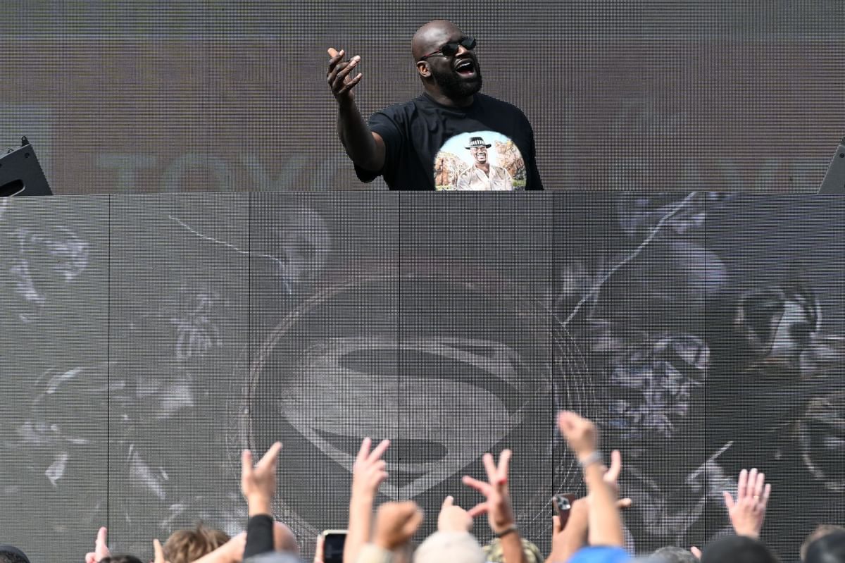 Shaquille O'Neal joins forces with LA rap group for stunning music ...
