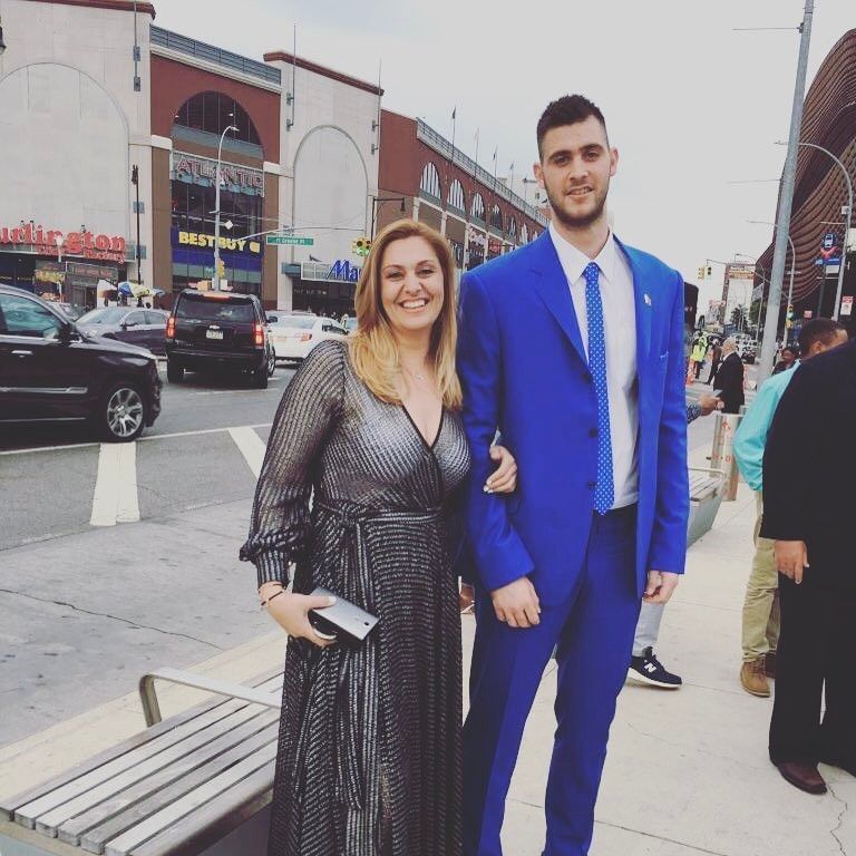 Who are Georgios Papagiannis Parents?