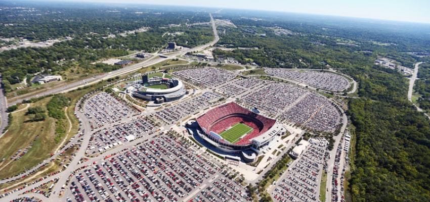 What is the Capacity of Arrowhead Stadium?
