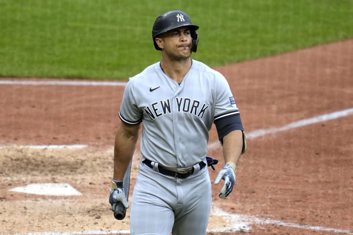 Yankees announcer Michael Kay's show gets moved from longtime radio ...