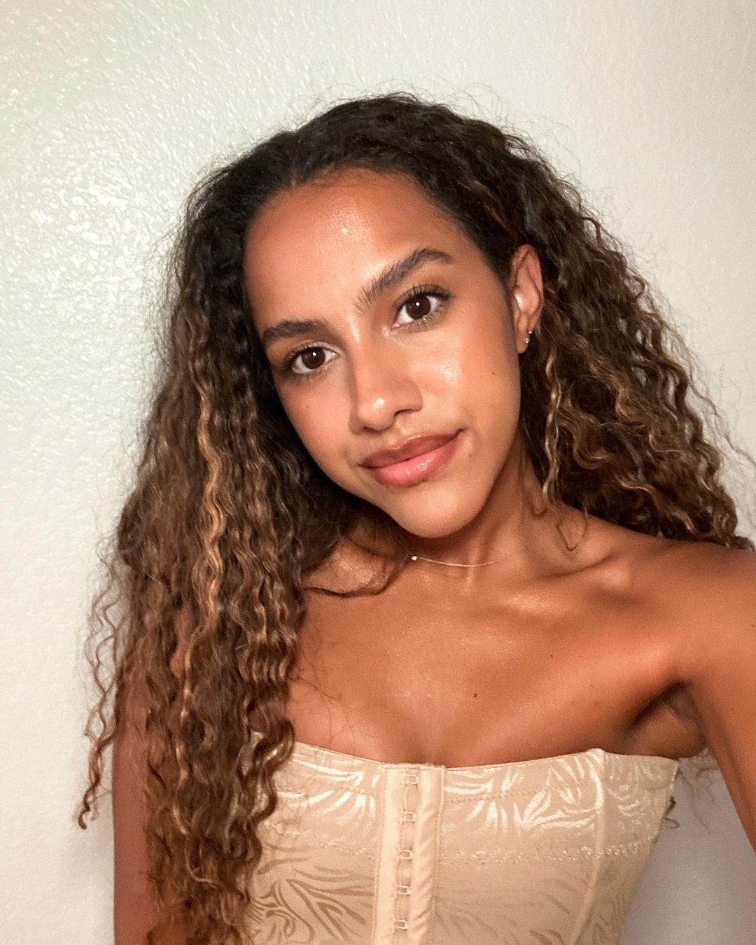 Who is Teddi on Bachelor in Paradise?