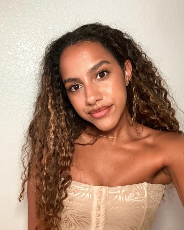 Who is Teddi on Bachelor in Paradise?