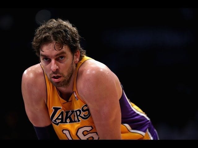 5 superstars who won a title immediately after getting traded to new ...