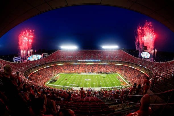 What is the Capacity of Arrowhead Stadium?