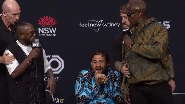 Israel Adesanya vs Manel Kape: "Little midget trying to f**k with me ...