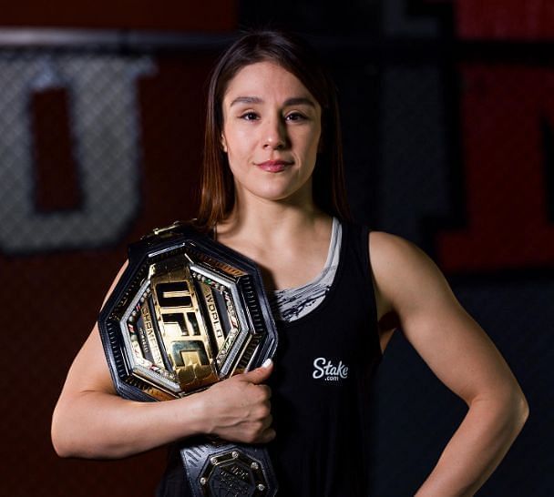 Who is the first Mexican Woman UFC champion?