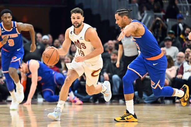 Which country does Raul Neto play for?