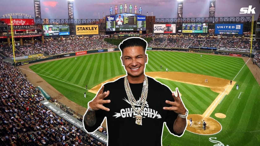 Fans raise their displeasure as DJ Pauly D makes surprise visit to ...