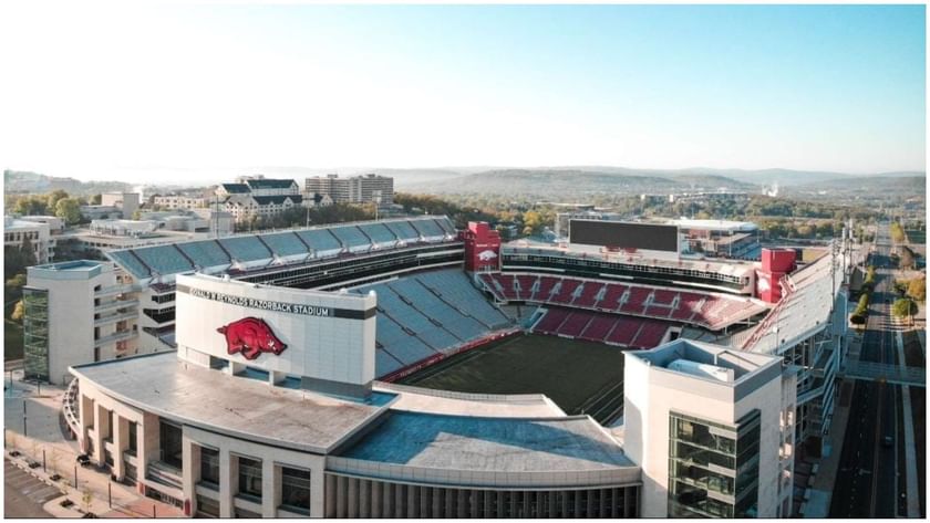 Arkansas Razorbacks' $160,000,000 football facility has tools Sam Pittman needs to chase ...