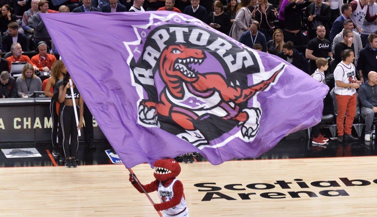 When did the Toronto Raptors make their NBA debut?