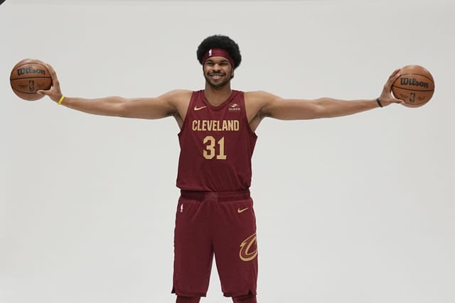 Why is Jarrett Allen not playing Cavaliers preseason games? Latest on ...