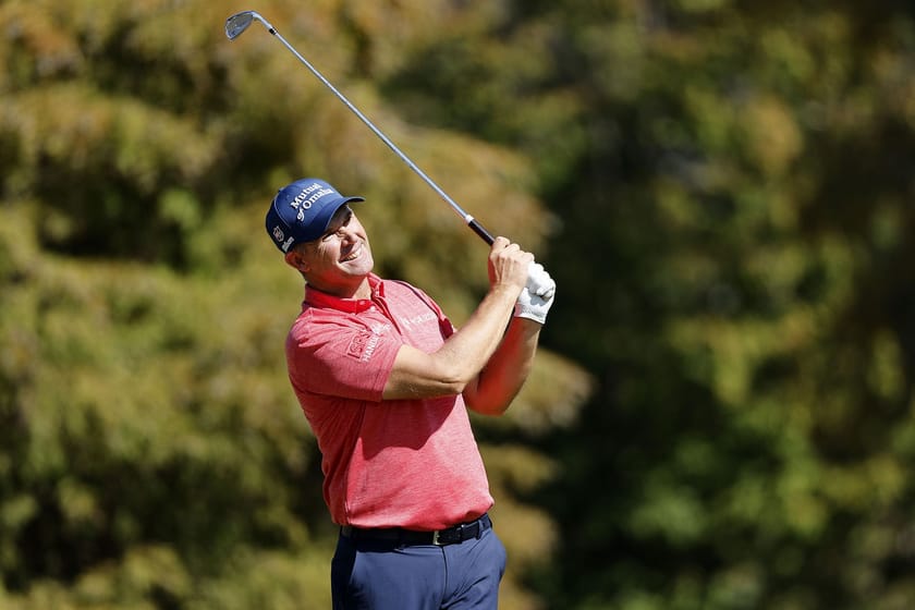 Padraig Harrington compares his modern clubs to 120 year old golf equipment