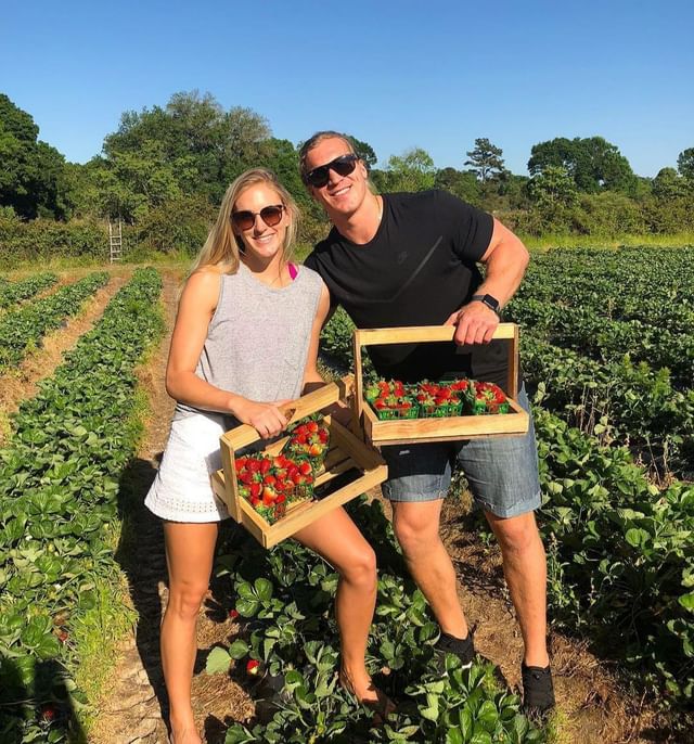 Who is Alex Anzalone's wife Lindsey Cooper? All about Lions LB's ...