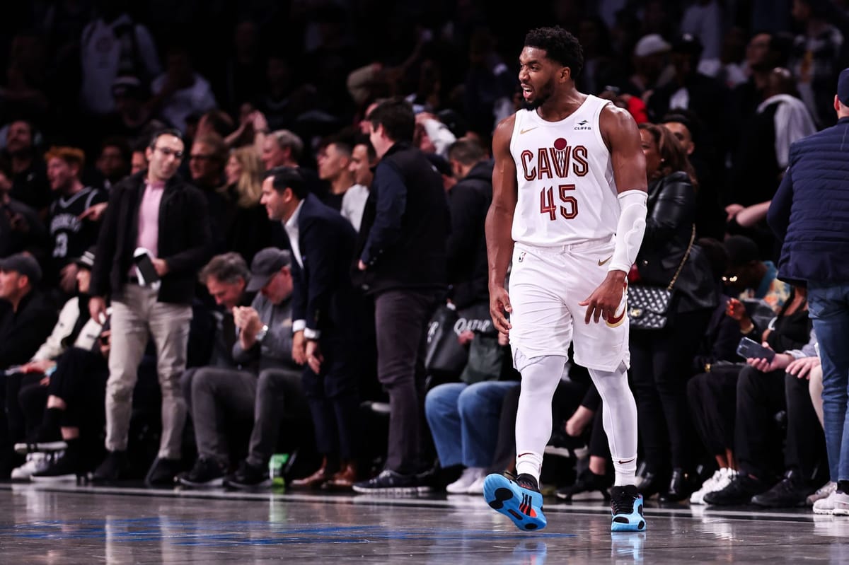 Who are Donovan Mitchell Parents, Donovan Mitchell Sr. and Nicole Mitchell?