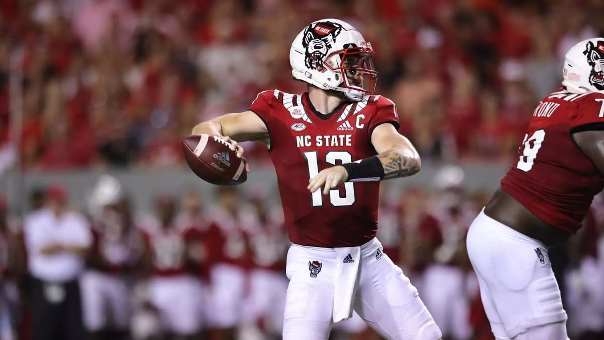 How old is Devin Leary?