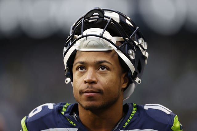 Will Tyler Lockett play today? Seahawks WR’s status explored for Week 8