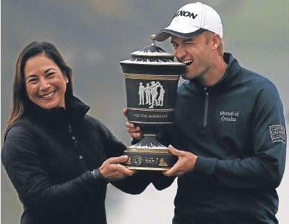 Who is Russell Knox's wife?