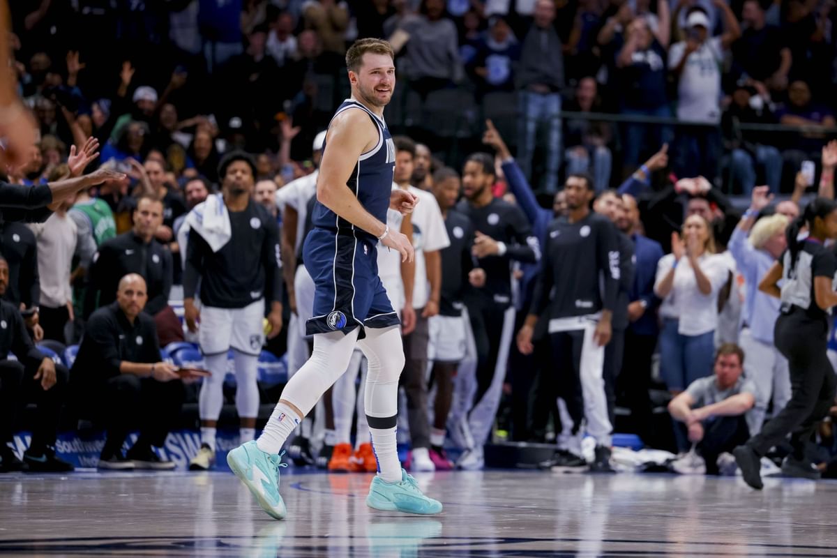 Watch: Luka Doncic hits otherworldly circus shot to give Mavericks 123-120 lead vs Nets