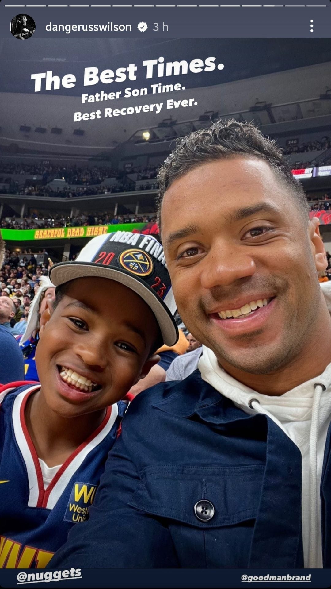 IN PHOTOS: Russell Wilson and son Win attend Nuggets-Jazz NBA game ...