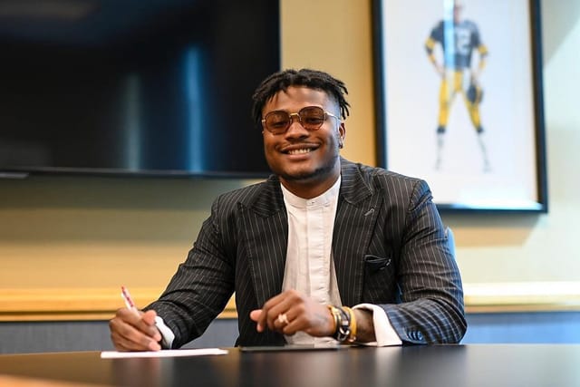 Dwayne Haskins Profile - Bio, Game Log, Career Stats, Draft, College ...