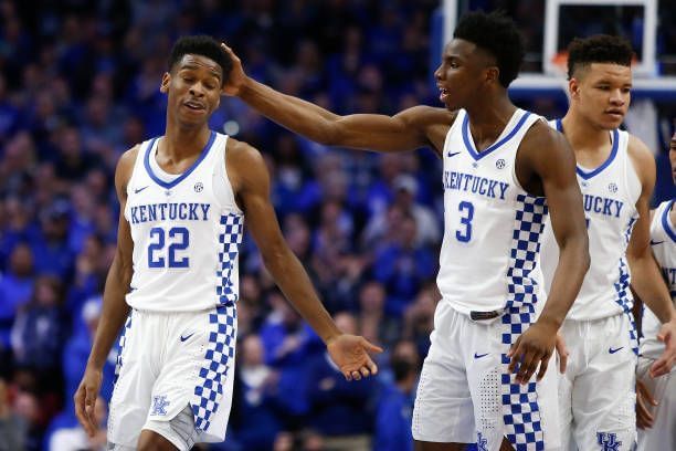 How much did Shai Gilgeous-Alexander average in college?