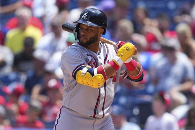 Which Braves players have a .300+ career batting average? MLB ...