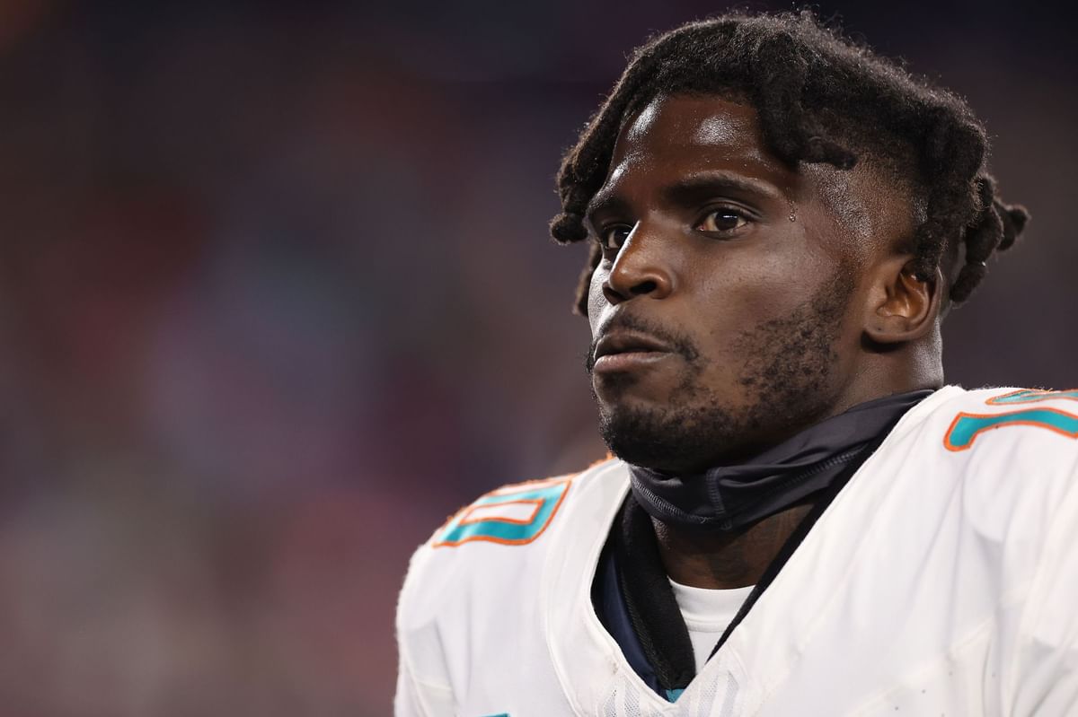 Will Tyreek Hill play this week? Dolphins WR’s availability status explored for Week 8