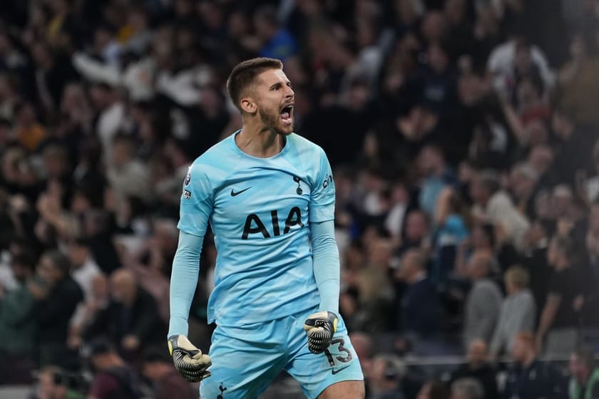 5 best goalkeepers in the Premier League this season (2023-24)