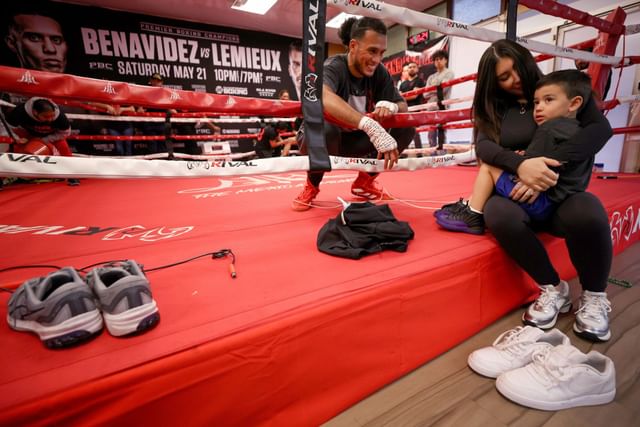 David Benavidez's wife: Who is Karina Silva? Age, occupation, and bio ...