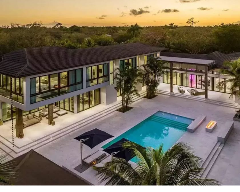 In Photos: MLB legend David Ortiz's ritzy Miami mansion worth ...