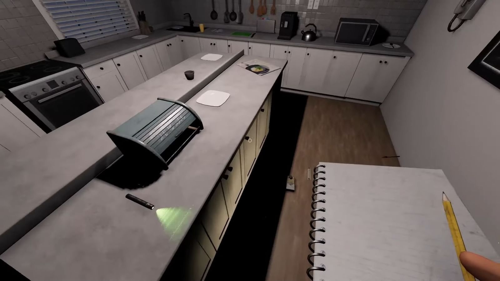 Phasmophobia: Every Tier 1 primary equipment and its features