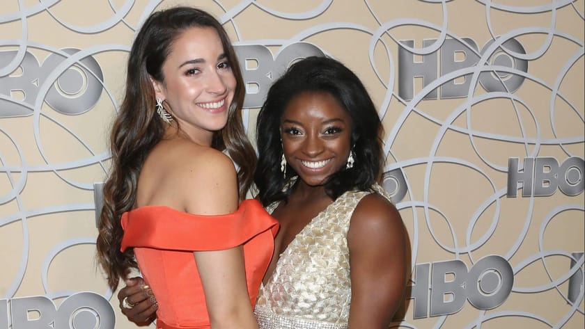 Simone Biles reunites with Aly Raisman as the two dress up for talk ...