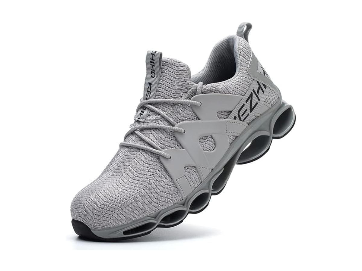 5 best steel toe sneakers to avail in 2023