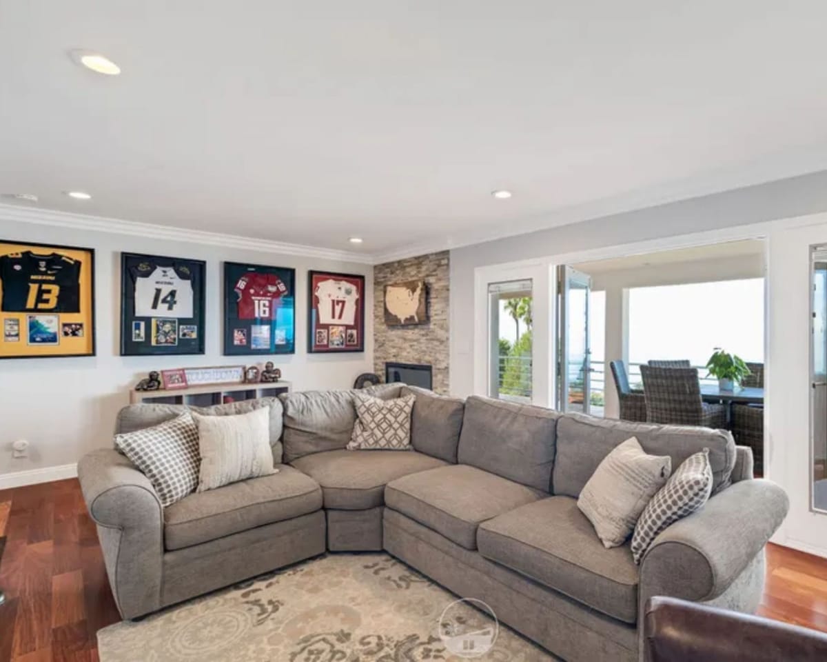 Alex Grinch's $4,500,000 posh Malaga Cove mansion now put on sale by ...