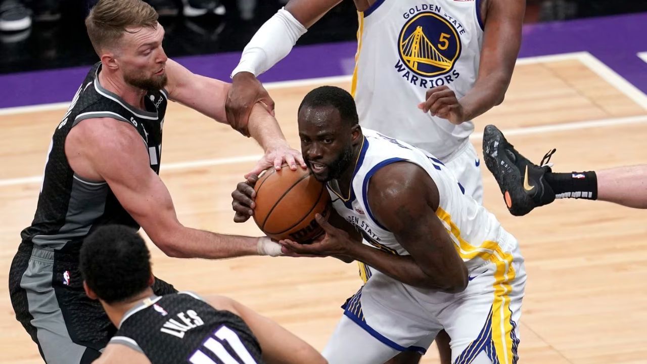 “Sabonis getting choked out Tuesday”: NBA fans in shambles over Draymond Green’s response to ...