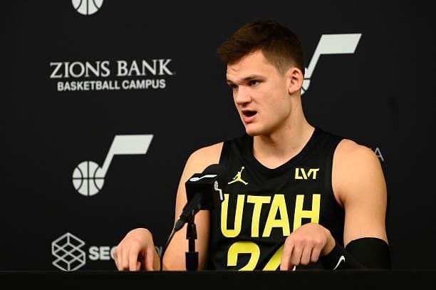 How many blocks is Walker Kessler averaging?