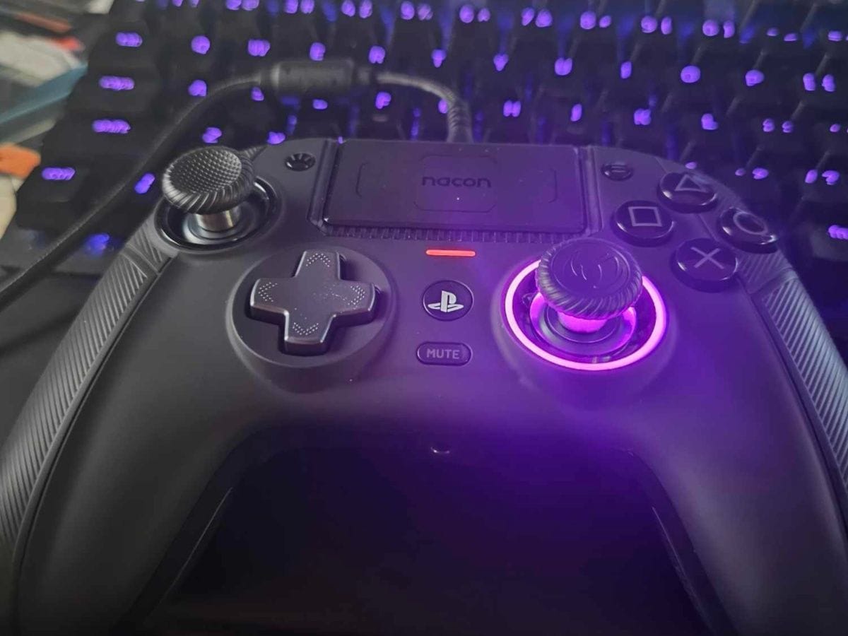 Nacon Revolution 5 Pro review: An expensive, but unique pro controller ...