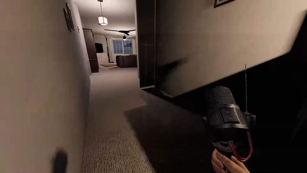 Phasmophobia: Every tier 1 optional equipment and its features