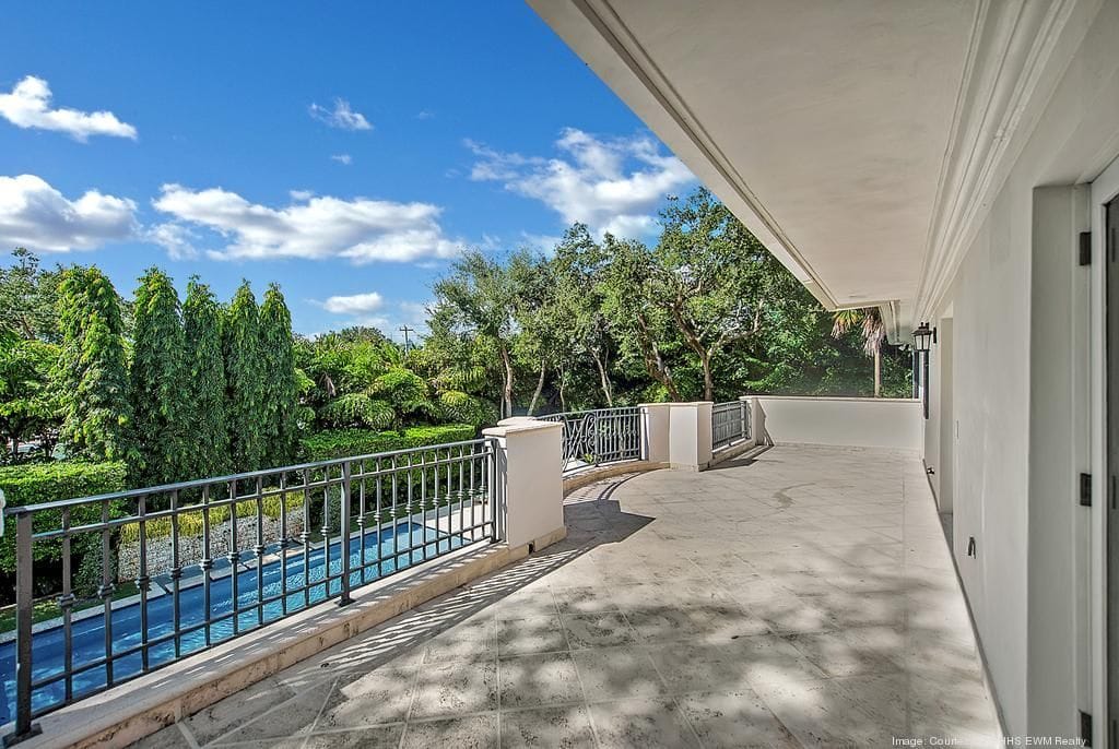 In Photos: $7.5 million worth Jimmy Butler's house in South Miami with ...