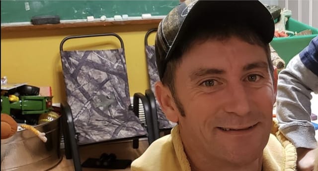 Where was David Schultz last seen? Iowa Lake View police request ...